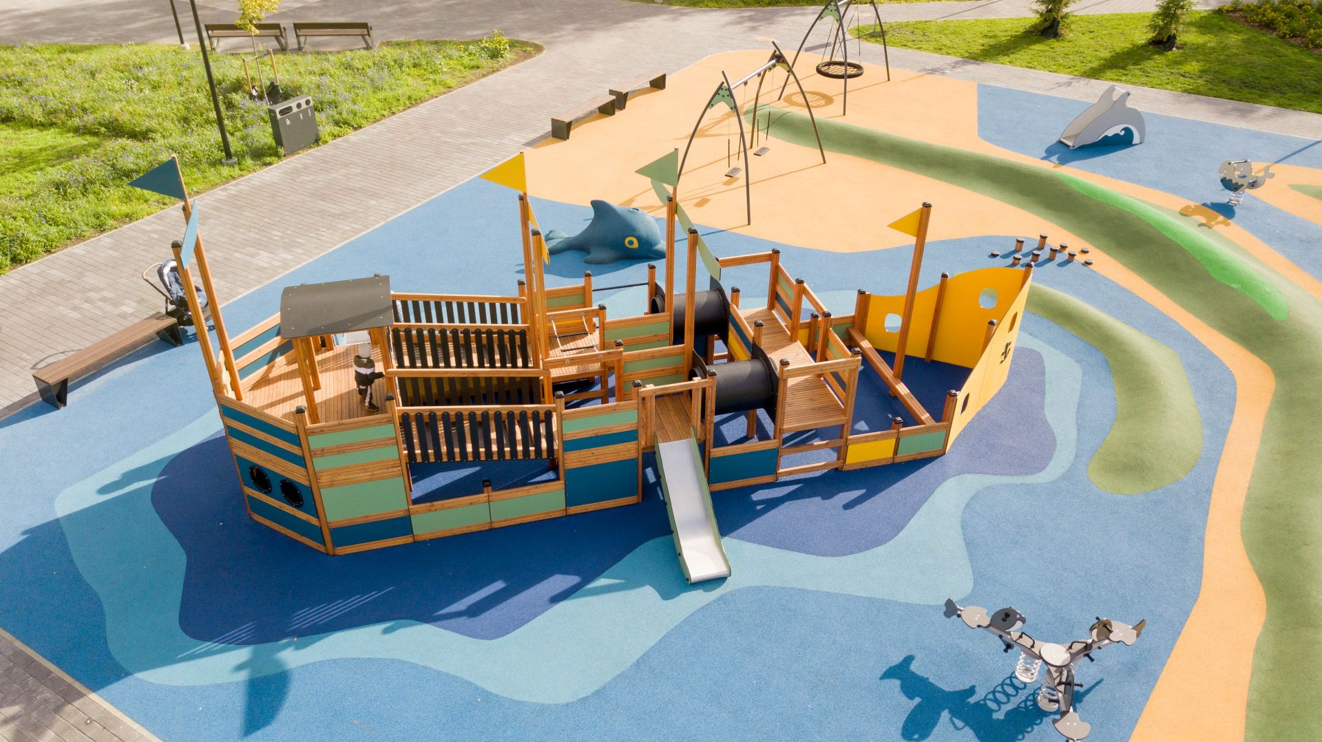 LARS LAJ® playgrounds | Outdoor play & playground equipment
